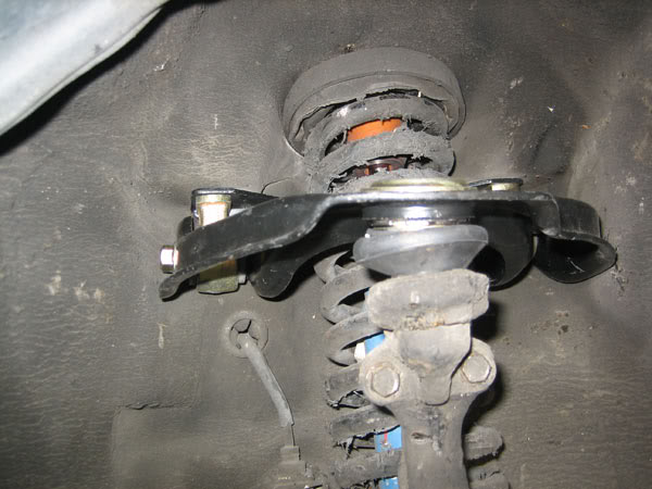 Upper Control Arm Removal for Honda Civic 1988 to 1991